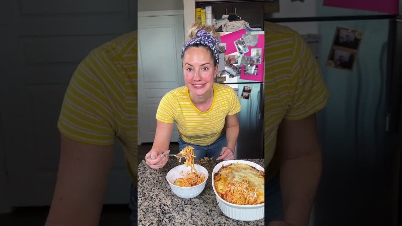 Spaghetties Casserole - Kristin Friends Hacks